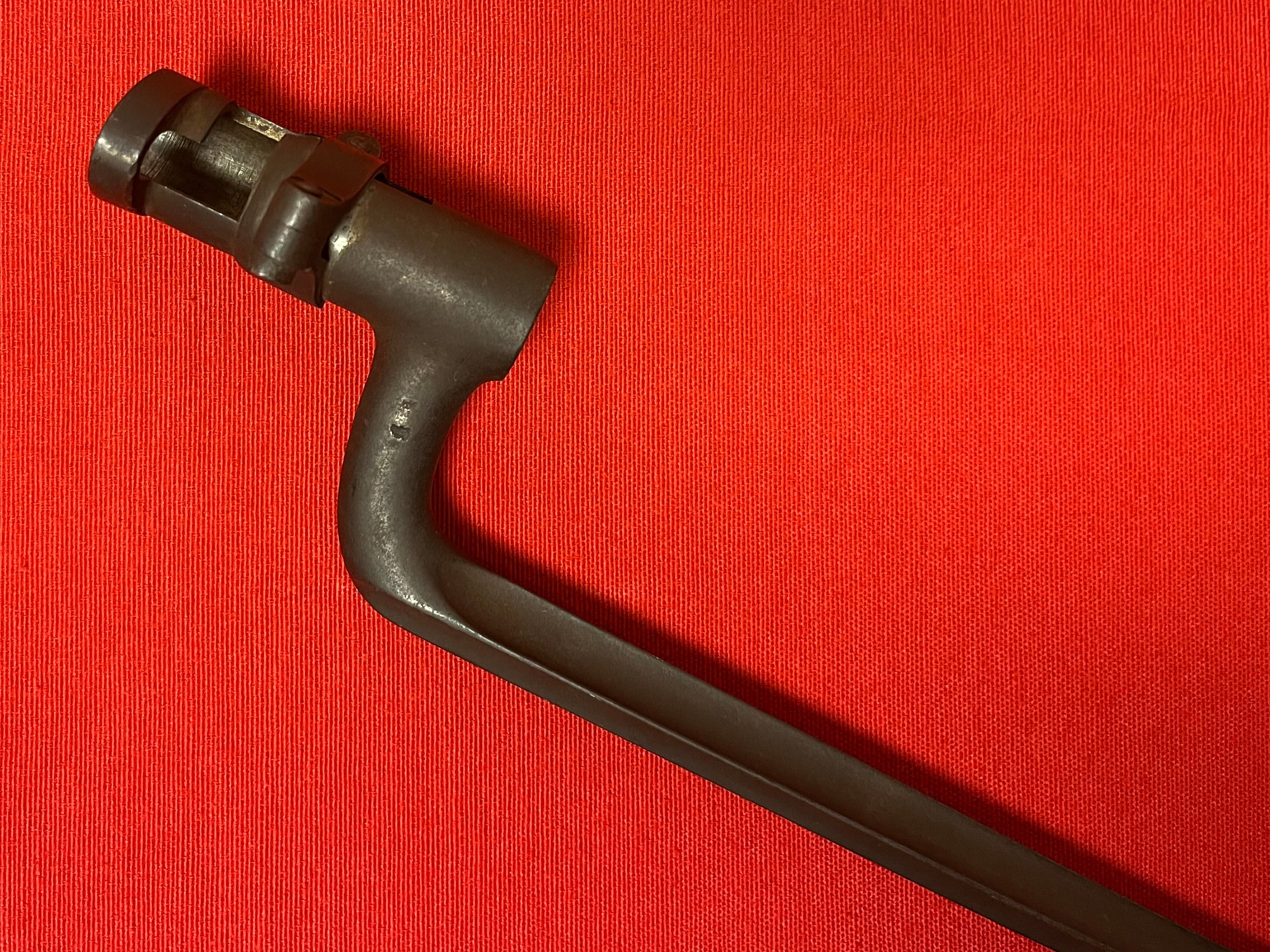 M1871/88 Dutch Beaumont Rifle Socket “Cruciform” Bayonet – War & Peace ...